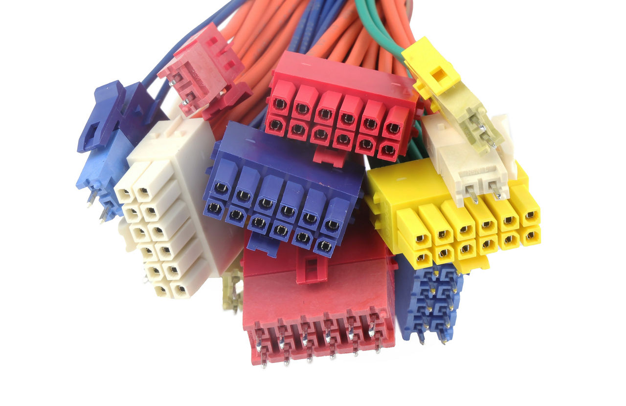 Micro-Fit+ コネクター | Molex